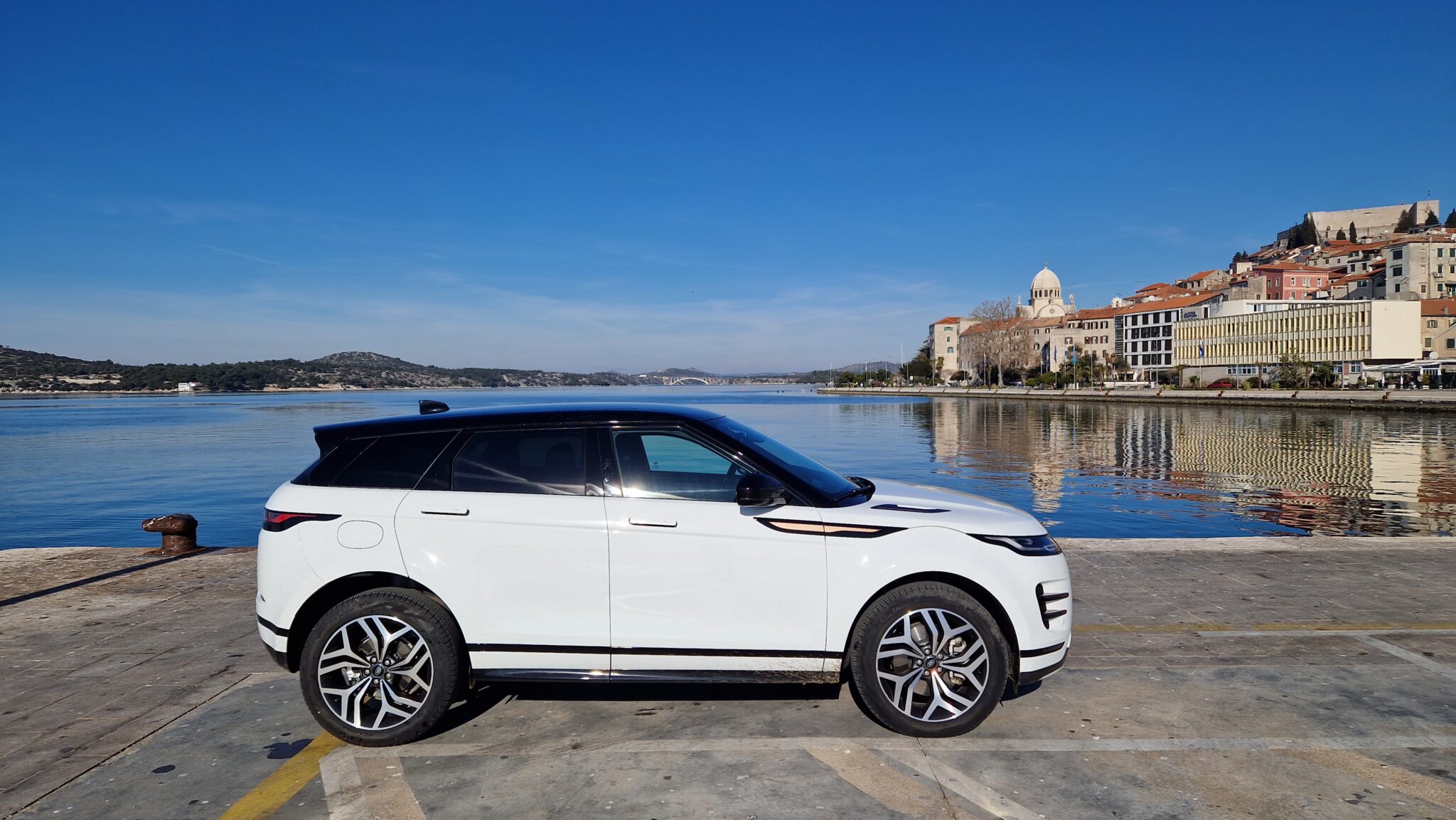 TEST: Range Rover Evoque 2.0 R-Dinamic - Vrele gume