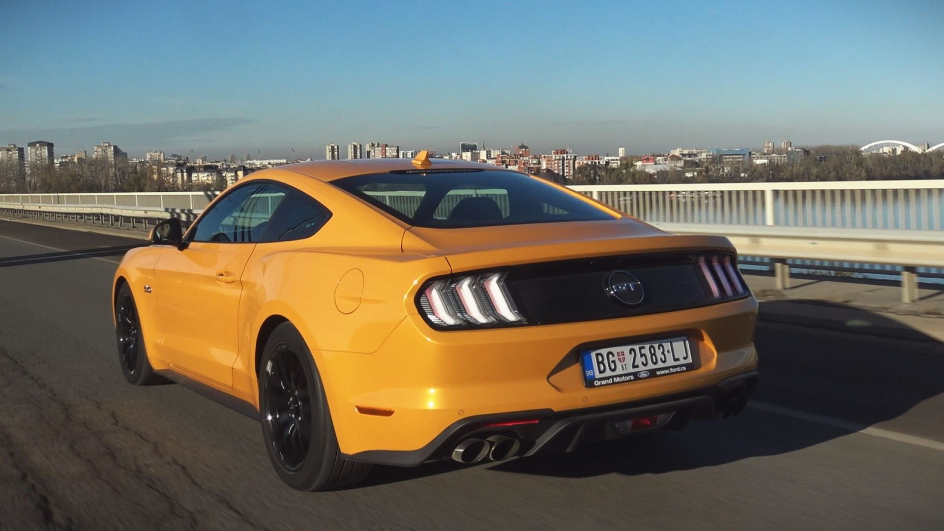 Ford slavi 60. rođendan Mustanga - Vrele gume