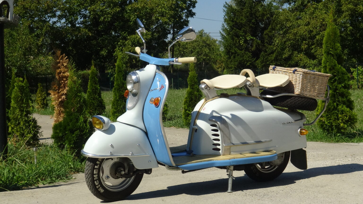 Najava nove epizode na NovaS - Vrele gume