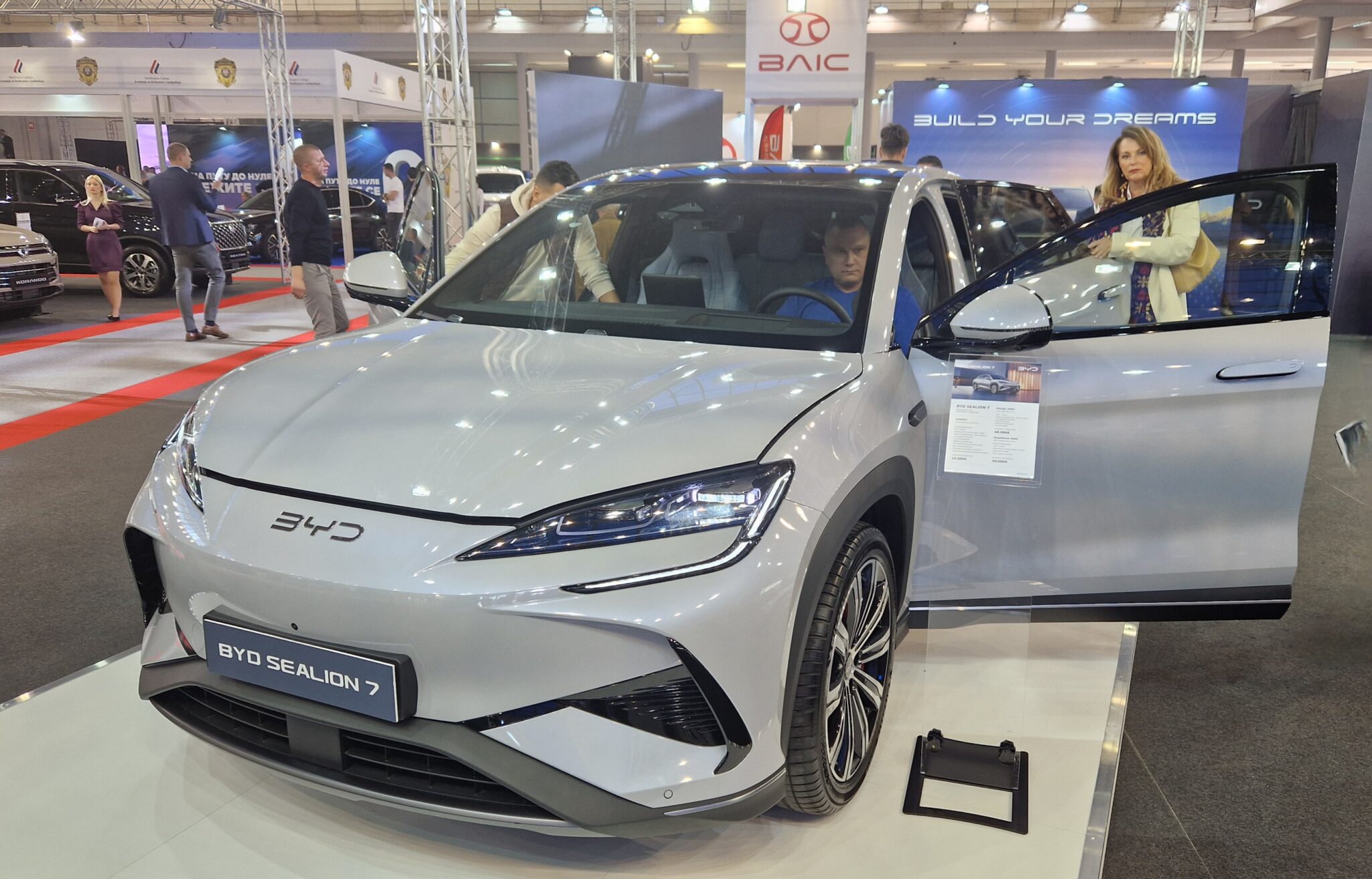 Kineski rat cena rezultira sunovratom kvaliteta automobila - Vrele gume